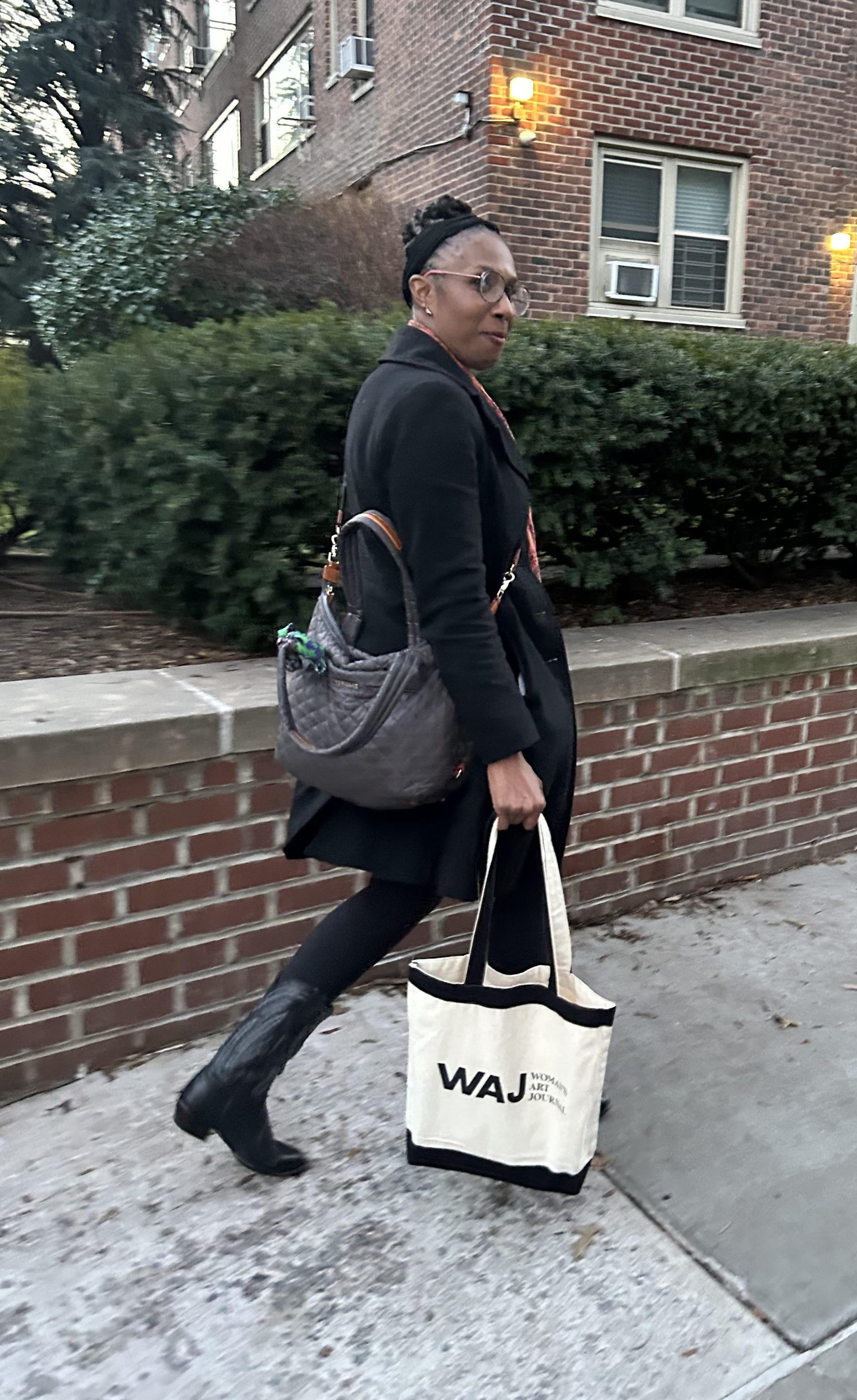 WAJ tote bags have arrived! – Woman's Art Journal